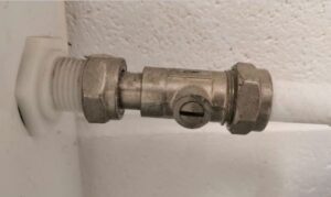 Isolation Valves - Useful Guide | WaterLeak.co.uk